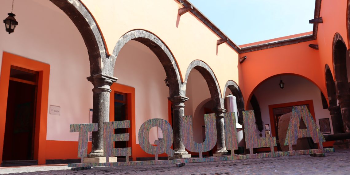 Historia de la ciudad de Tequila, Pueblo Mágico de México - Destilando ...